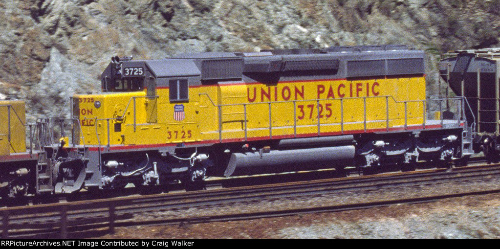 UP 3725 - Blue Cut, Cajon Pass, CA - 3/29/80